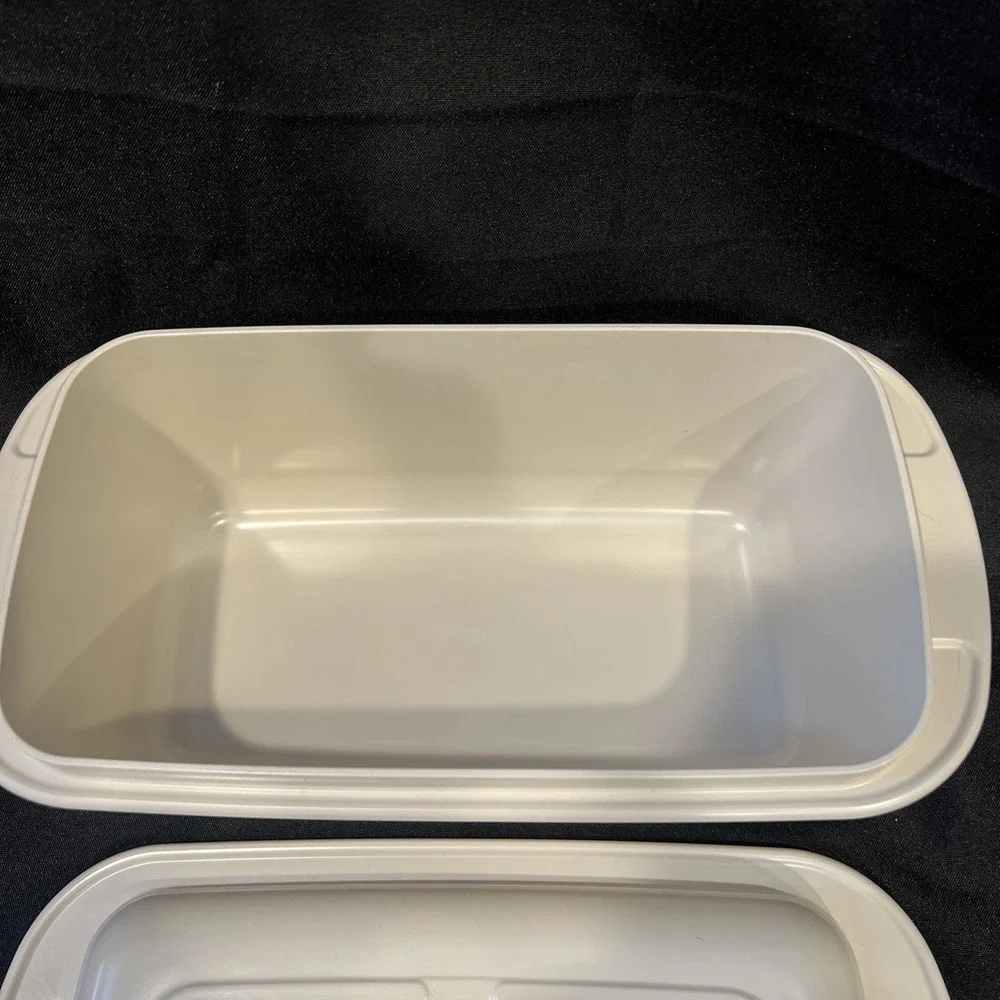 Tupperware | Kitchen | Tupperware Usa Vintage Ultra 2 Ovenware Loaf Pan ...